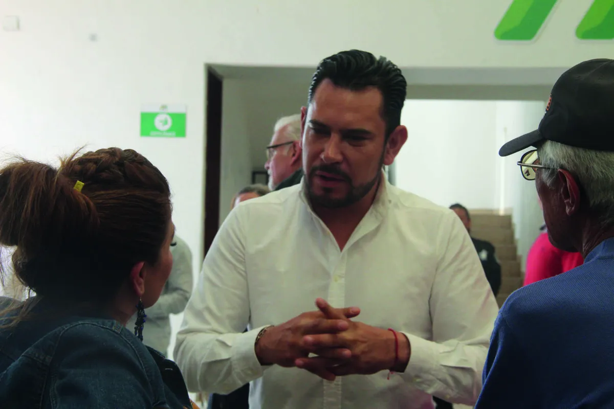 Israel Félix ofrece gestionar tomas de agua en Amaque | La Jornada Hidalgo