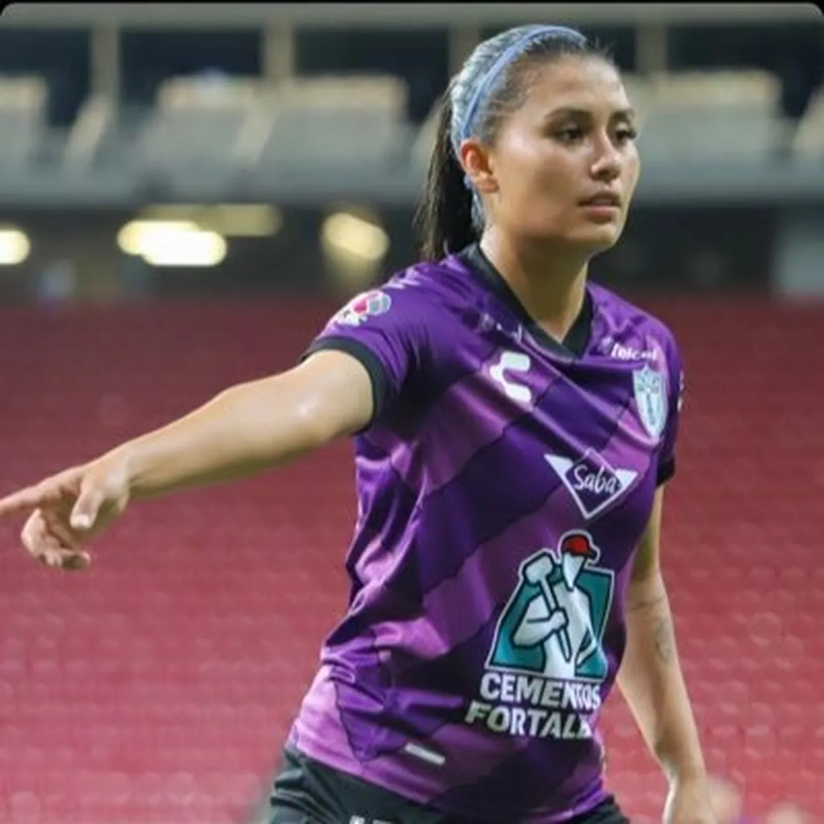 Operan de la rodilla a Selene Cortés, jugadora de las Tuzas | La ...