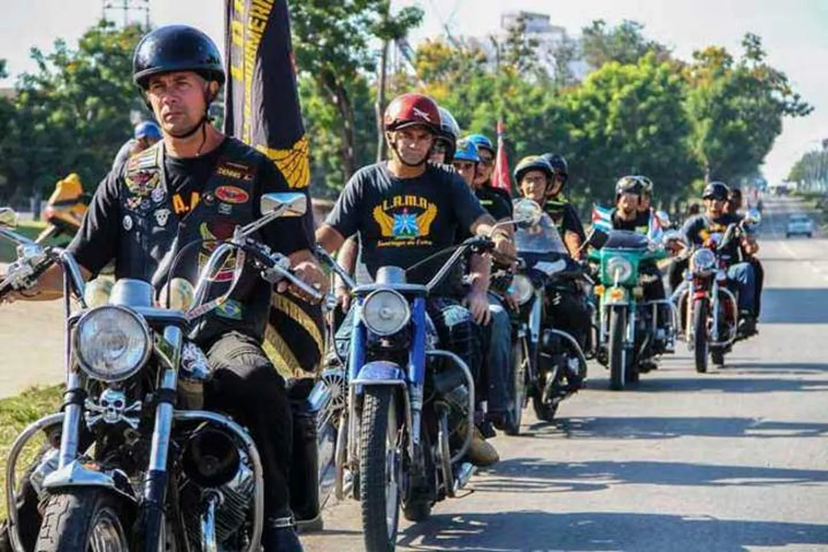 Celebran motociclistas se 6° aniversario en Las Lumbreras | La Jornada ...