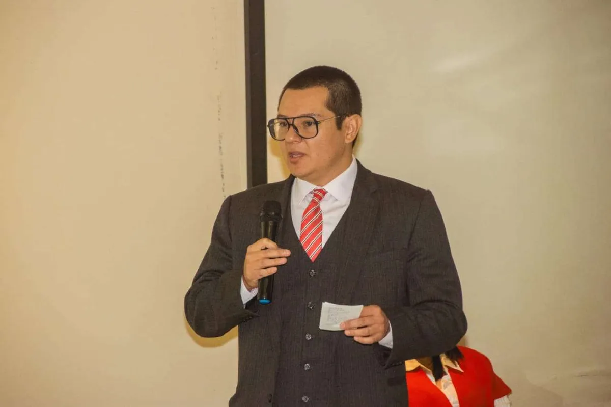 Designan como contralor al hijo de presidenta suplente en Tulancingo, bajo carta compromiso | La ...